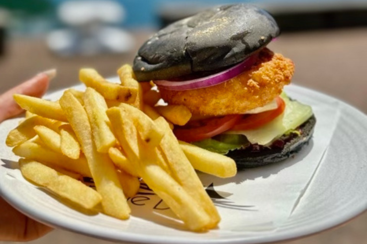 Cafe on the Bay – Best Bay Restaurant